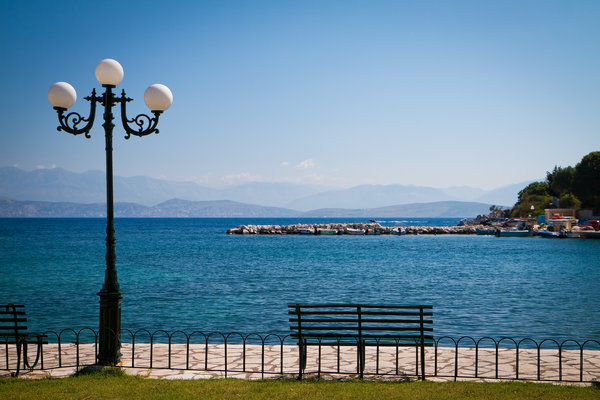 Τουριστικός Οδηγός: Διακοπές στην Κέρκυρα